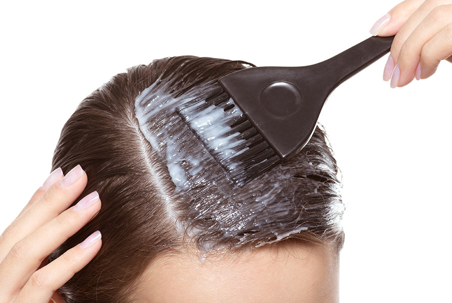 Know The Disadvantages Of Using Henna On Hair – Saturn by GHC